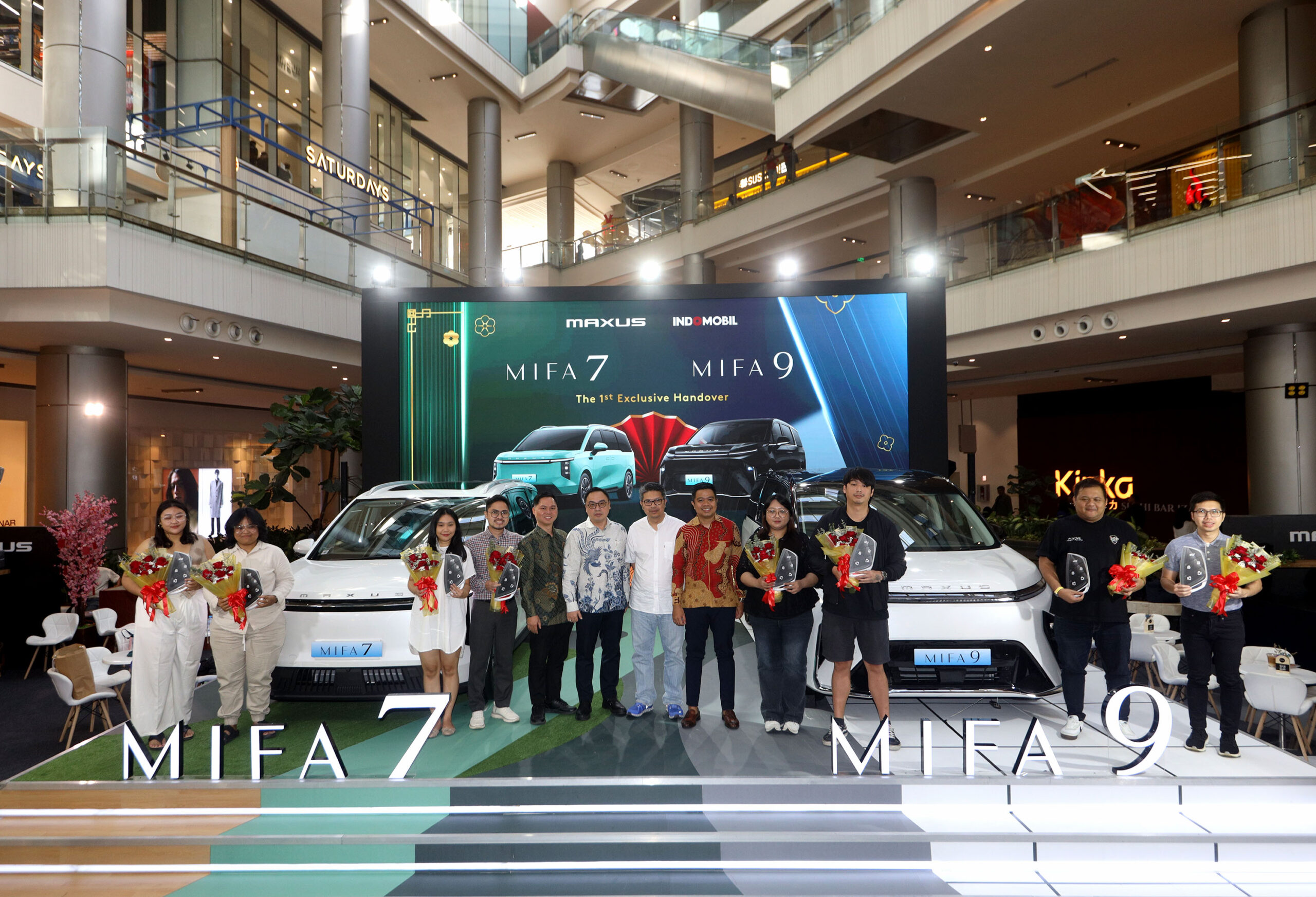 Maxus Serahkan Unit Pertama Mifa 7 dan Mifa 9 kepada Pelanggan ...