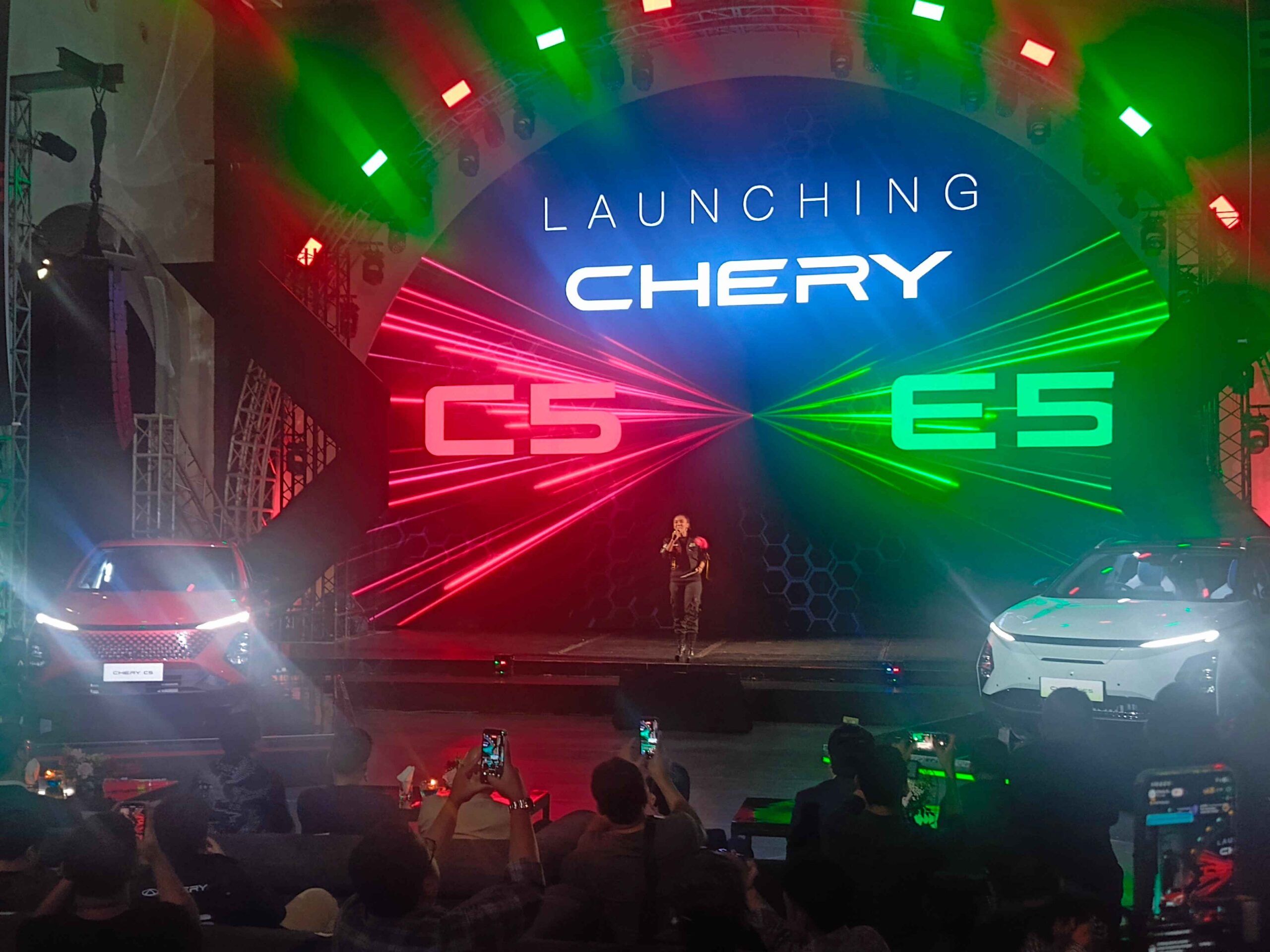 Chery Resmi Rilis C5 dan E5 Baru, Harganya Turun – garduoto.com