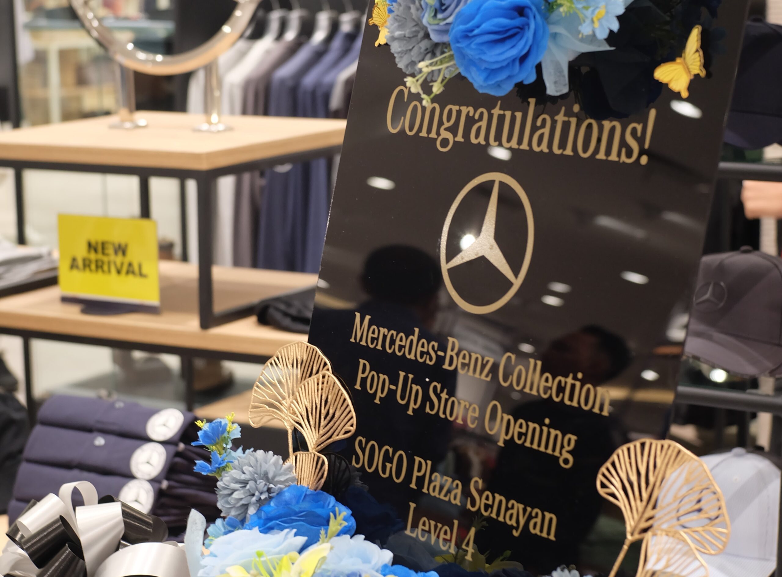 Mercedes-Benz Collection Pop-Up Store Pertama di Indonesia Hadir di ...